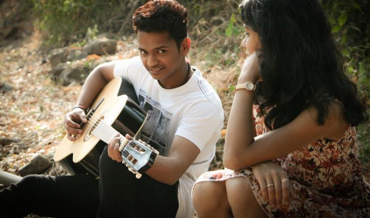 Luisteren naar Hindostaanse muziek voortaan verboden voor Javaanse vrouw