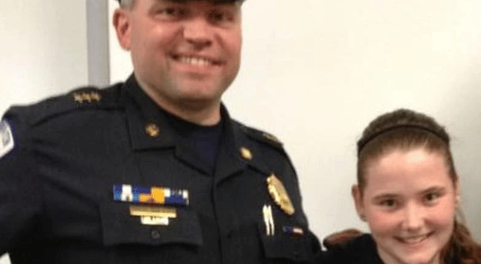 Sandra (13) raakt zwanger en slaat de hand aan zichzelf na misbruik ...