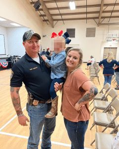 Getrouwde 26-jarige lerares ingesloten na zoenpartij met 15-jarige tiener